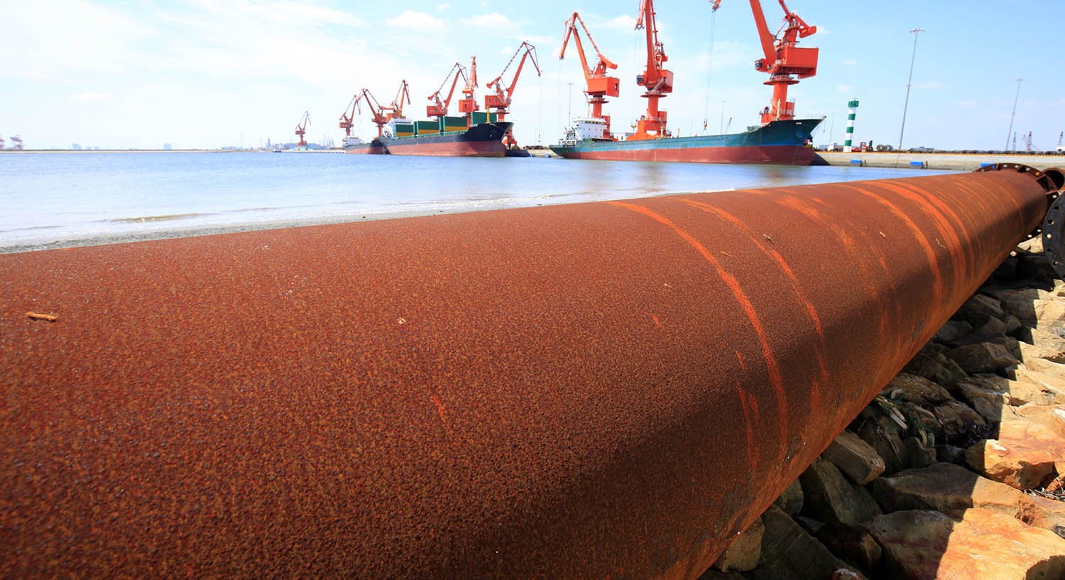Anti-corrosion brochure for the marine and shipbuilding industry ...